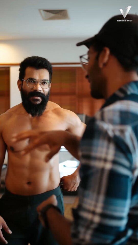 Pro Fitness Photographer - Varun Tyagi